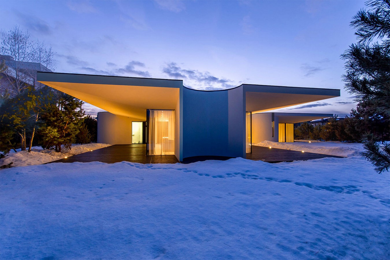 Redefining Modern Luxury The White Wings House by M2 Architectural ...